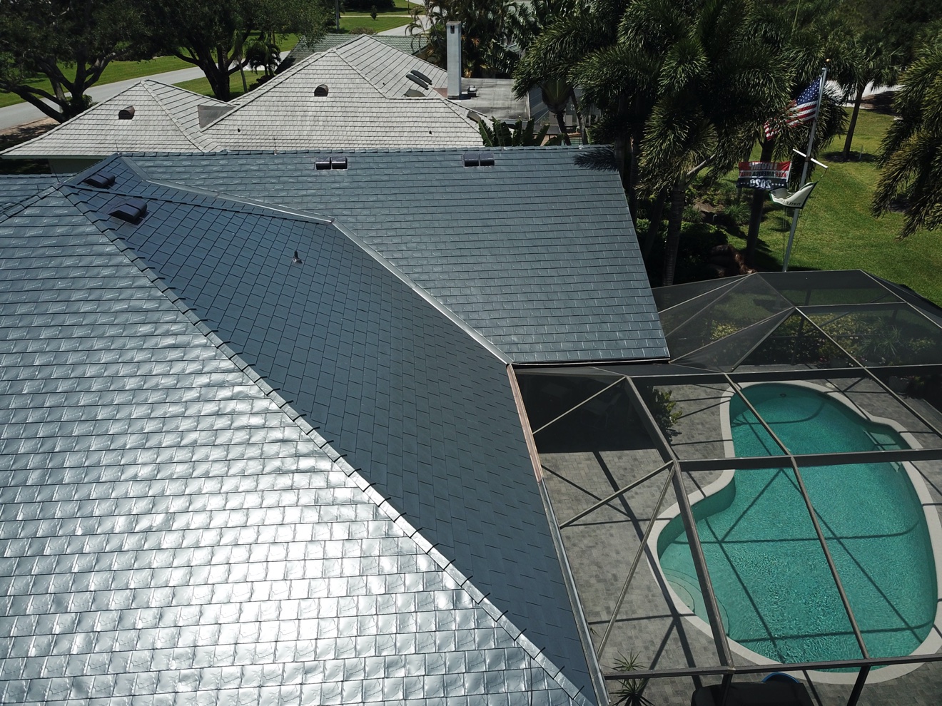 Interlock Aluminum Slate Gallery | Lake Roofing Systems 2021
